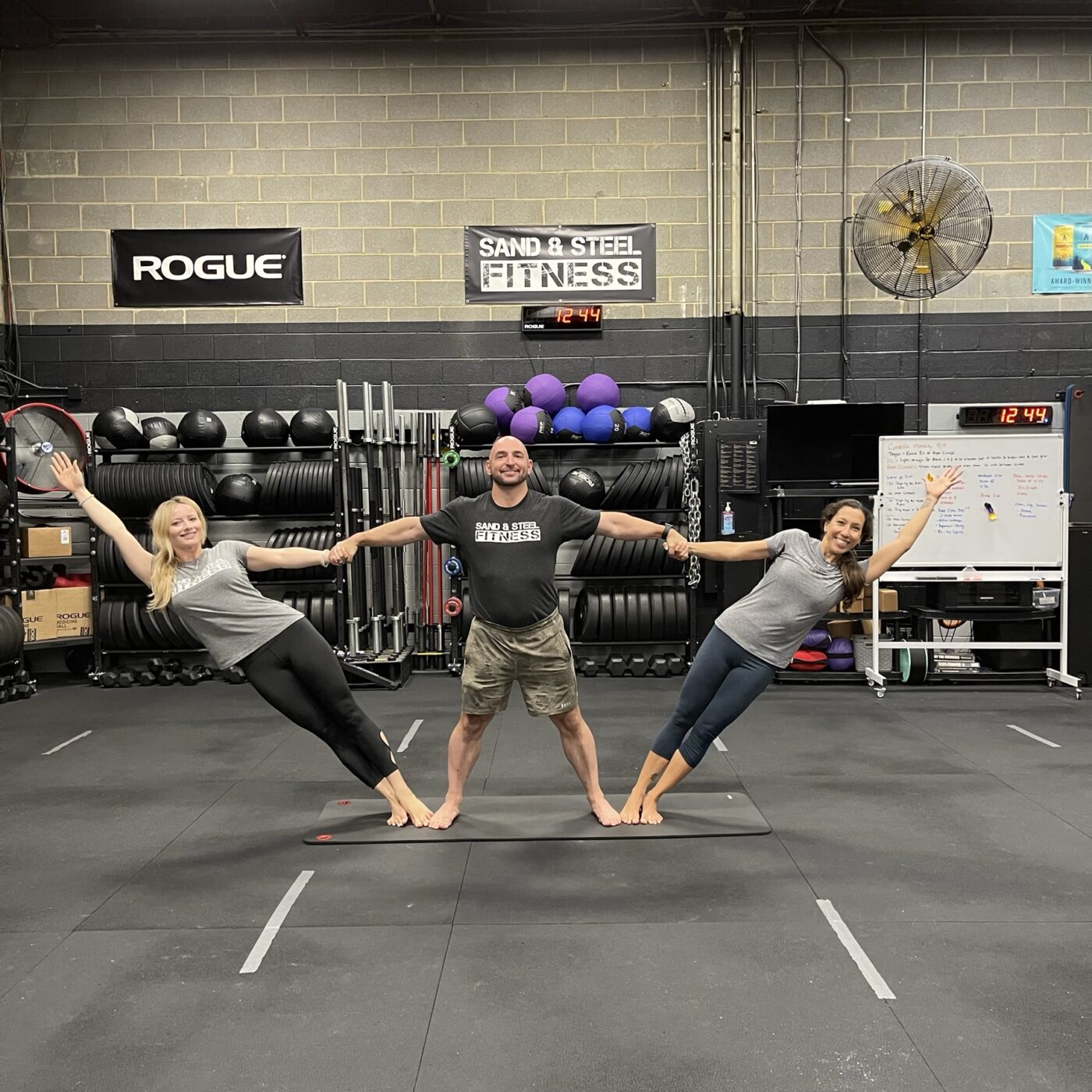 FMS Functional Movement Screen YBT Y-Balance Test - CrossFit Sand & Steel